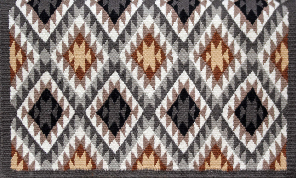 Checkered Grey & Cream Saddle Blanket | Look Dignified